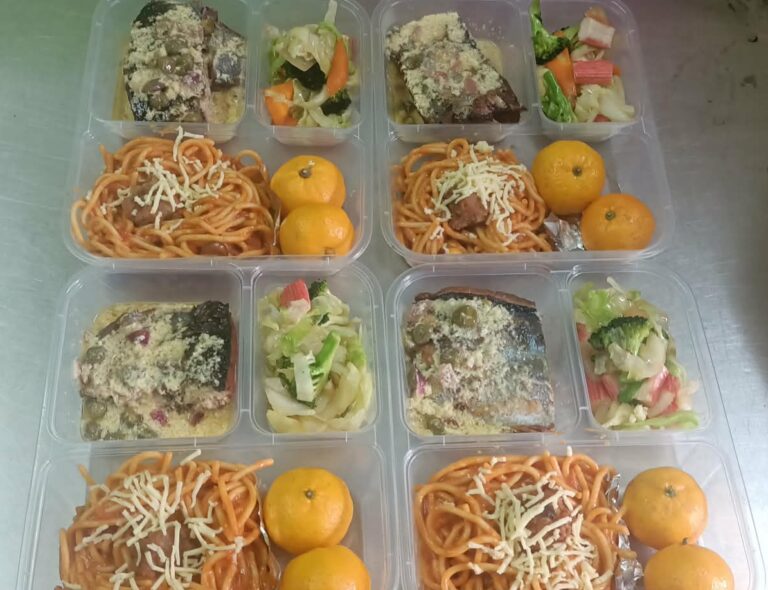 Taste the Difference with Packed Meals Catering Service - Basic